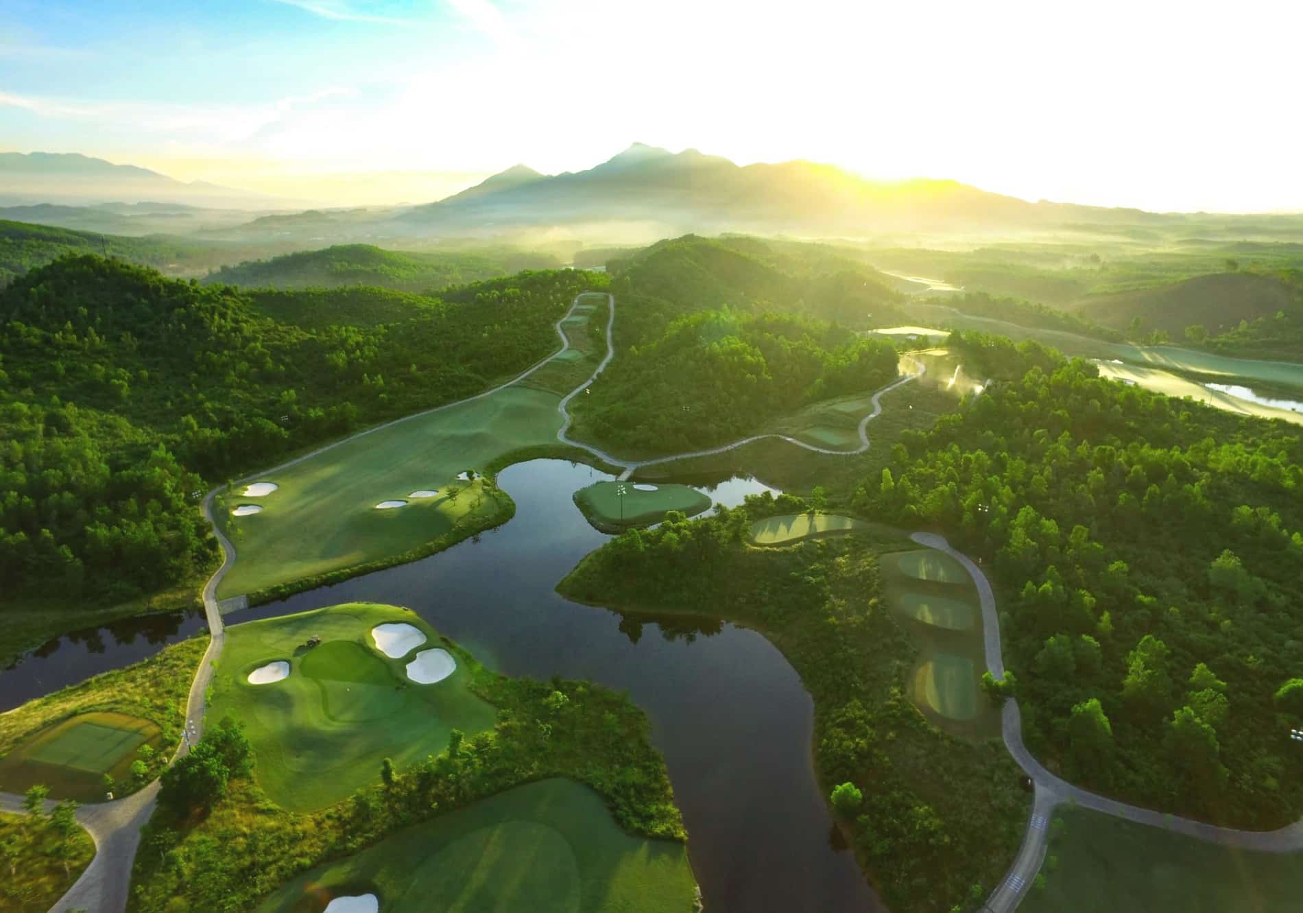 Five great things about golf and travel in Vietnam - Golfasian